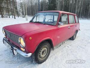 Sarkans VAZ / Lada 2102 1974 Tallina, ar dzinēja tilpumu 1.20 L un nobraukumu 25 tūkst. km par 1111 €, foto  vietnē AUTOMOTO.COM.LV
