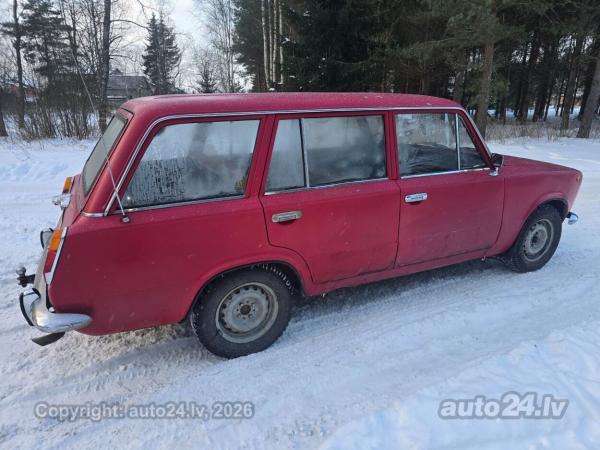 Sarkans VAZ / Lada 2102 1974 Tallina, ar dzinēja tilpumu 1.20 L un nobraukumu 25 tūkst. km par 1111 €, foto 3 vietnē AUTOMOTO.COM.LV