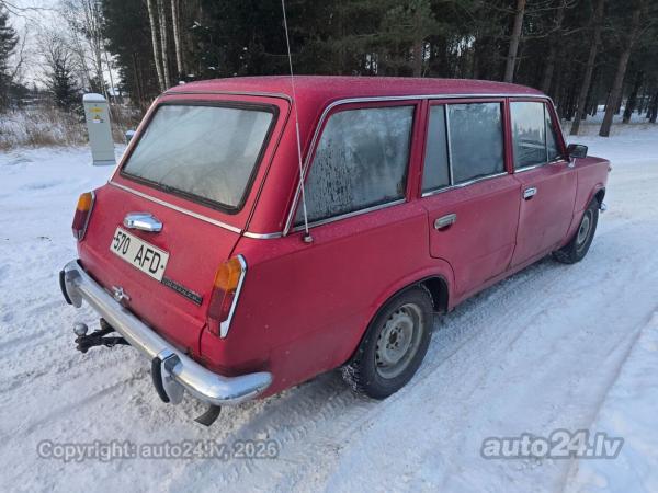 Sarkans VAZ / Lada 2102 1974 Tallina, ar dzinēja tilpumu 1.20 L un nobraukumu 25 tūkst. km par 1111 €, foto 4 vietnē AUTOMOTO.COM.LV