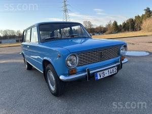 VAZ / Lada 2102 1984 Rīga, ar dzinēja tilpumu 1.20 L un nobraukumu 23 tūkst. km par 7500 €, foto 4 vietnē AUTOMOTO.COM.LV