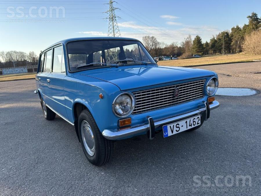VAZ / Lada 2102 1984 Rīga, ar dzinēja tilpumu 1.20 L un nobraukumu 23 tūkst. km par 7500 €, foto 4 vietnē AUTOMOTO.COM.LV