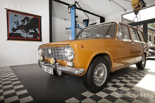 Yellow VAZ / Lada 2102 1978 in Riga, with an engine capacity of 1.20 L and mileage of 75 thousand km for 5800 €, photo 1 on AUTOMOTO.COM.LV