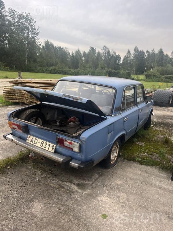 Blue VAZ / Lada 2103 1973 in Jelgava, with an engine capacity of 1.30 L and mileage of 27 thousand km for 700 €, photo 2 on AUTOMOTO.COM.LV