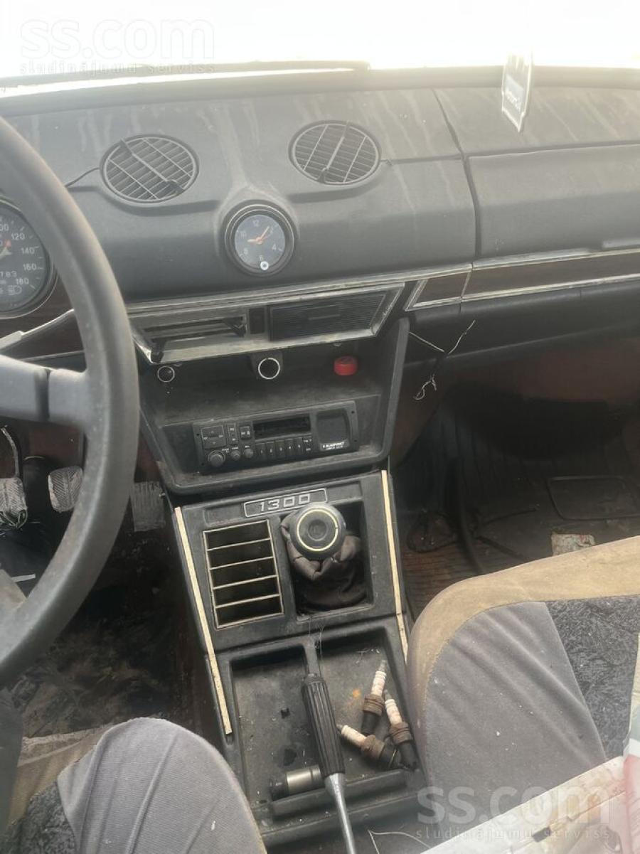 Zils VAZ / Lada 2103 1973 Jelgava, ar dzinēja tilpumu 1.30 L un nobraukumu 27 tūkst. km par 700 €, foto 6 vietnē AUTOMOTO.COM.LV