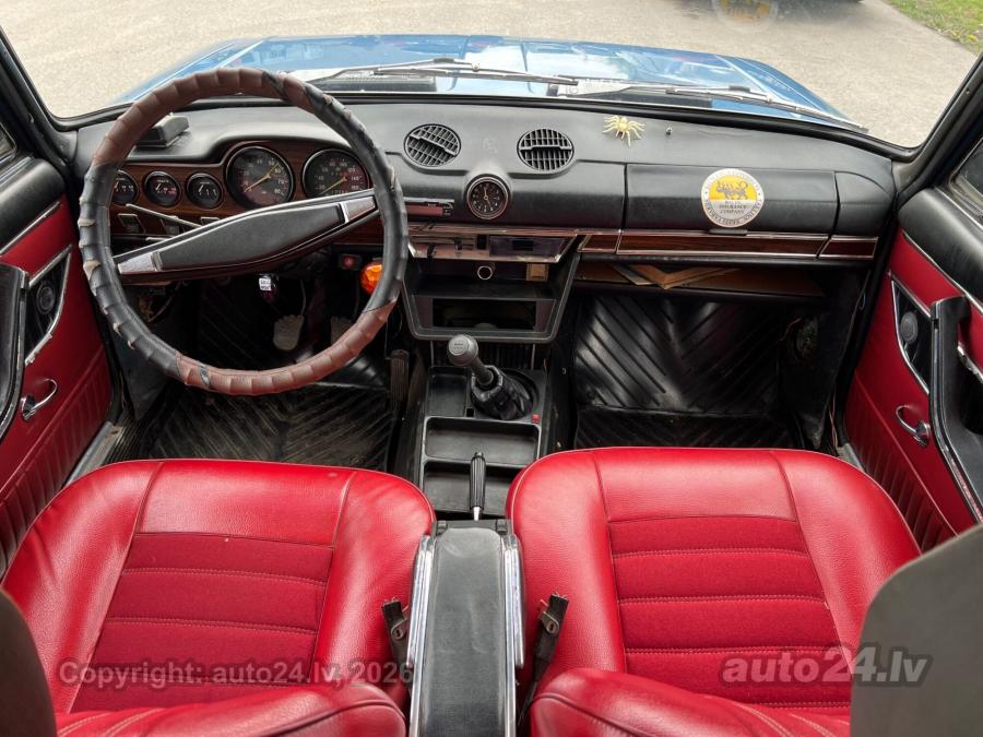 Синий ВАЗ 2103 1973 в Нарва, объемом двигателя 1.50 л и пробегом 120 тыс. км за 1999 €, фото 15 на AUTOMOTO.COM.LV