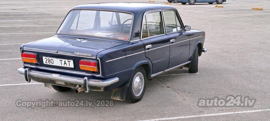 Zils VAZ / Lada 2103 1979 Tartu, ar dzinēja tilpumu 1.50 L un nobraukumu 94 tūkst. km par 1979 €, foto 5 vietnē AUTOMOTO.COM.LV
