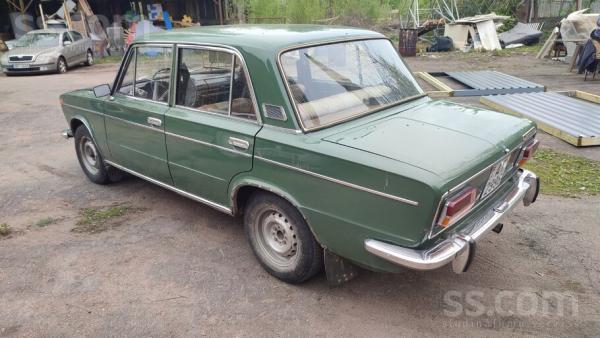 Zaļš VAZ / Lada 2103 1975 Rīga, ar dzinēja tilpumu 1.50 L un nobraukumu 18 tūkst. km par 1000 €, foto 7 vietnē AUTOMOTO.COM.LV