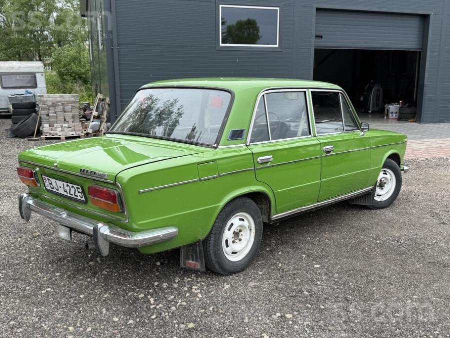 Zaļš VAZ / Lada 2103 1984 Aizkraukle, ar dzinēja tilpumu 1.30 L un nobraukumu 47 tūkst. km par 3200 €, foto 3 vietnē AUTOMOTO.COM.LV