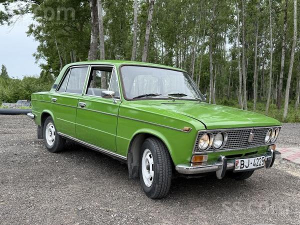Zaļš VAZ / Lada 2103 1984 Aizkraukle, ar dzinēja tilpumu 1.30 L un nobraukumu 47 tūkst. km par 3200 €, foto 4 vietnē AUTOMOTO.COM.LV