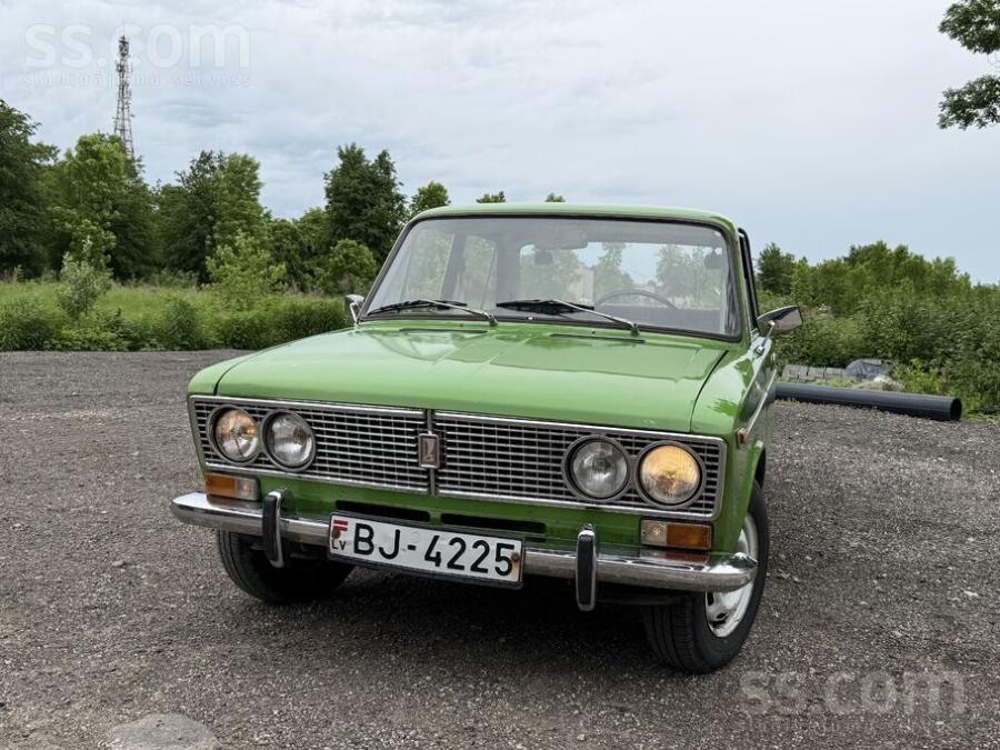 Zaļš VAZ / Lada 2103 1984 Aizkraukle, ar dzinēja tilpumu 1.30 L un nobraukumu 47 tūkst. km par 3200 €, foto 8 vietnē AUTOMOTO.COM.LV