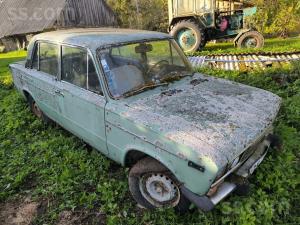 Zaļš VAZ / Lada 2103 1989 Bauska, ar dzinēja tilpumu 1.50 L un nobraukumu 60 tūkst. km par 150 €, foto  vietnē AUTOMOTO.COM.LV