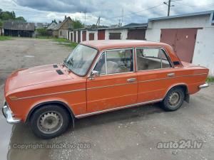 Oranžs VAZ / Lada 2103 1976 Narva, ar dzinēja tilpumu 1.50 L un nobraukumu 85 tūkst. km par 2600 €, foto  vietnē AUTOMOTO.COM.LV