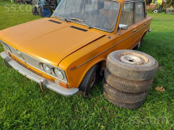 Orange VAZ / Lada 2103 1977 in Ventspils, with an engine capacity of 1.60 L and mileage of 100 thousand km for 400 €, photo 4 on AUTOMOTO.COM.LV