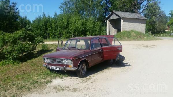Красный ВАЗ 2103 1974 в Рига, объемом двигателя 1.50 л и пробегом 63 тыс. км за 2850 €, фото 1 на AUTOMOTO.COM.LV