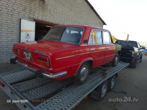 Red VAZ / Lada 2103 1980 in Parnu, with an engine capacity of 1.30 L and mileage of 5 thousand km for 750 €, photo  on AUTOMOTO.COM.LV