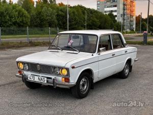 Balts VAZ / Lada 2103 1975 Tallina, ar dzinēja tilpumu 1.50 L un nobraukumu 66 tūkst. km par 2500 €, foto  vietnē AUTOMOTO.COM.LV