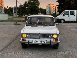 Balts VAZ / Lada 2103 1975 Tallina, ar dzinēja tilpumu 1.50 L un nobraukumu 66 tūkst. km par 2500 €, foto 3 vietnē AUTOMOTO.COM.LV