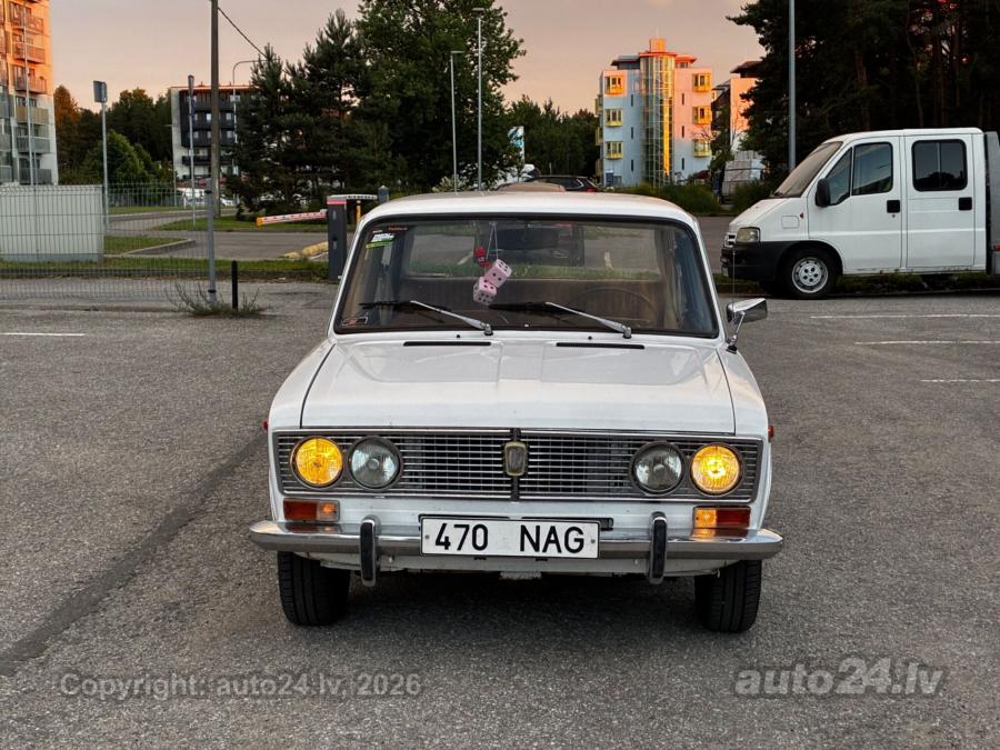 Balts VAZ / Lada 2103 1975 Tallina, ar dzinēja tilpumu 1.50 L un nobraukumu 66 tūkst. km par 2500 €, foto 3 vietnē AUTOMOTO.COM.LV