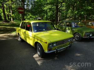Желтый ВАЗ 2103 1975 в Рига, объемом двигателя 1.50 л и пробегом 90 тыс. км за 4500 €, фото 6 на AUTOMOTO.COM.LV