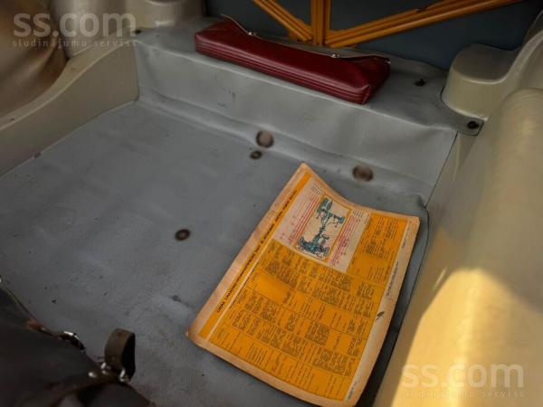 Dzeltens VAZ / Lada 2103 1978 Jelgava, ar dzinēja tilpumu 1.60 L un nobraukumu 94 tūkst. km par 6500 €, foto 6 vietnē AUTOMOTO.COM.LV