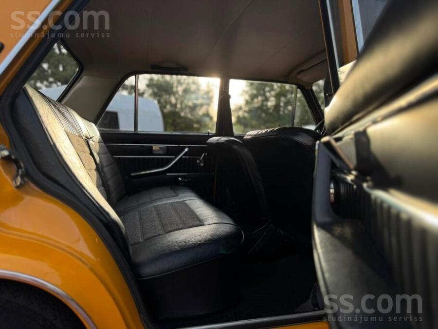 Dzeltens VAZ / Lada 2103 1978 Jelgava, ar dzinēja tilpumu 1.60 L un nobraukumu 94 tūkst. km par 6000 €, foto 21 vietnē AUTOMOTO.COM.LV
