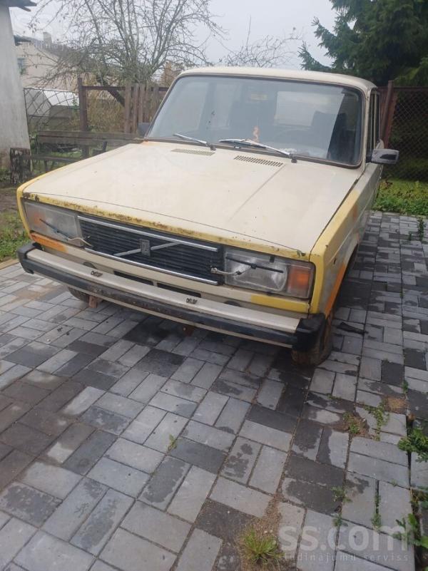 Dzeltens VAZ / Lada 2104 1978 Dobele, ar dzinēja tilpumu 1.30 L un nobraukumu 125 tūkst. km par 370 €, foto 1 vietnē AUTOMOTO.COM.LV