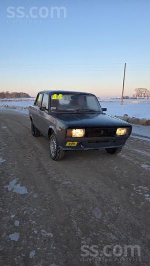 Pelēks VAZ / Lada 2105 2025 Valmiera, ar dzinēja tilpumu 1.80 L un nobraukumu 100 tūkst. km par 2550 €, foto 3 vietnē AUTOMOTO.COM.LV