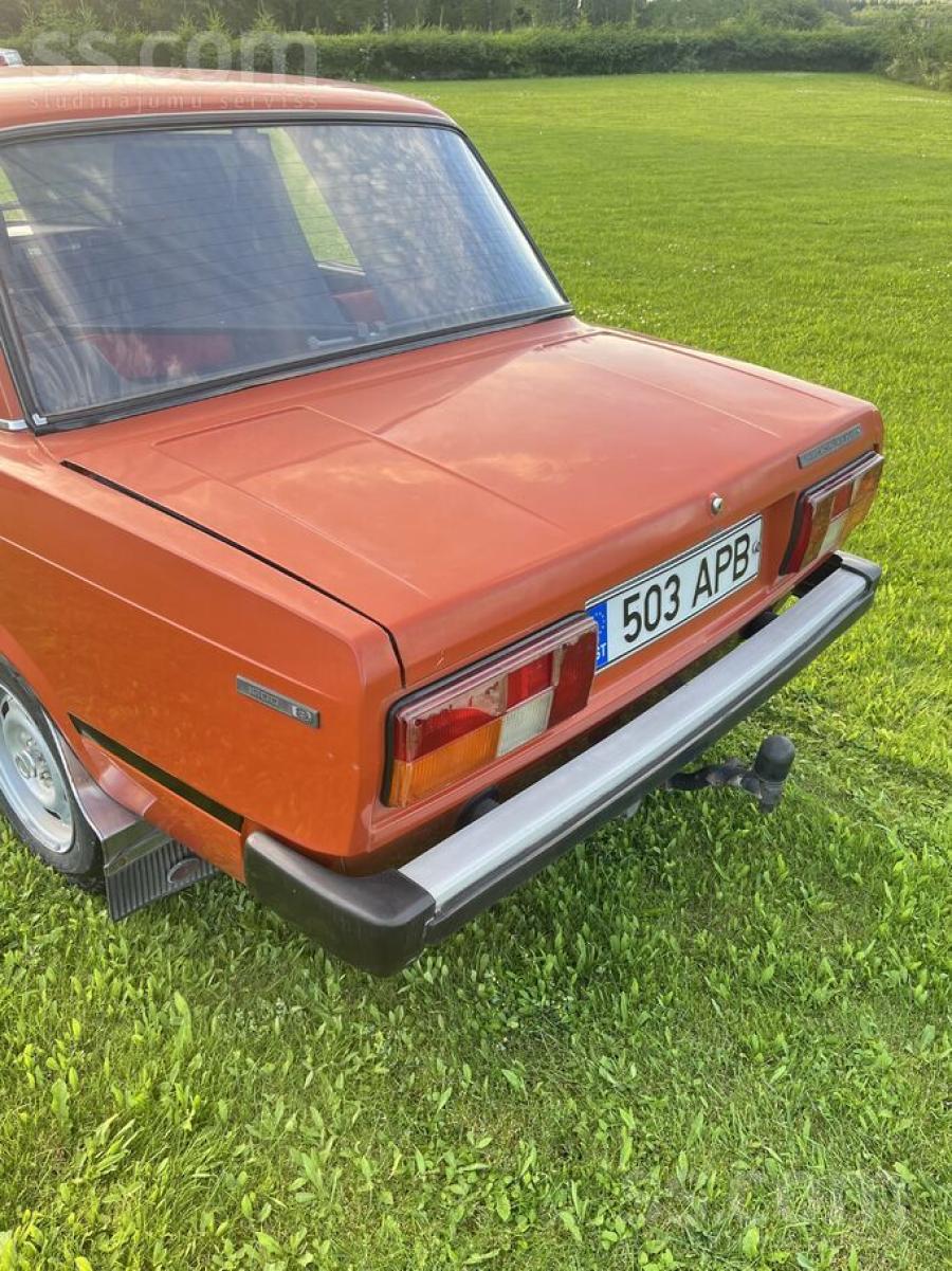 Red VAZ / Lada 2105 1981 in Tallinn, with an engine capacity of 1.30 L and mileage of 93 thousand km for 3750 €, photo 15 on AUTOMOTO.COM.LV