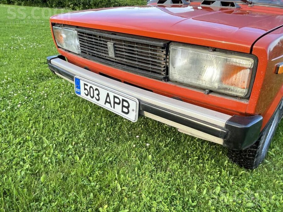 Red VAZ / Lada 2105 1981 in Tallinn, with an engine capacity of 1.30 L and mileage of 93 thousand km for 3750 €, photo 18 on AUTOMOTO.COM.LV