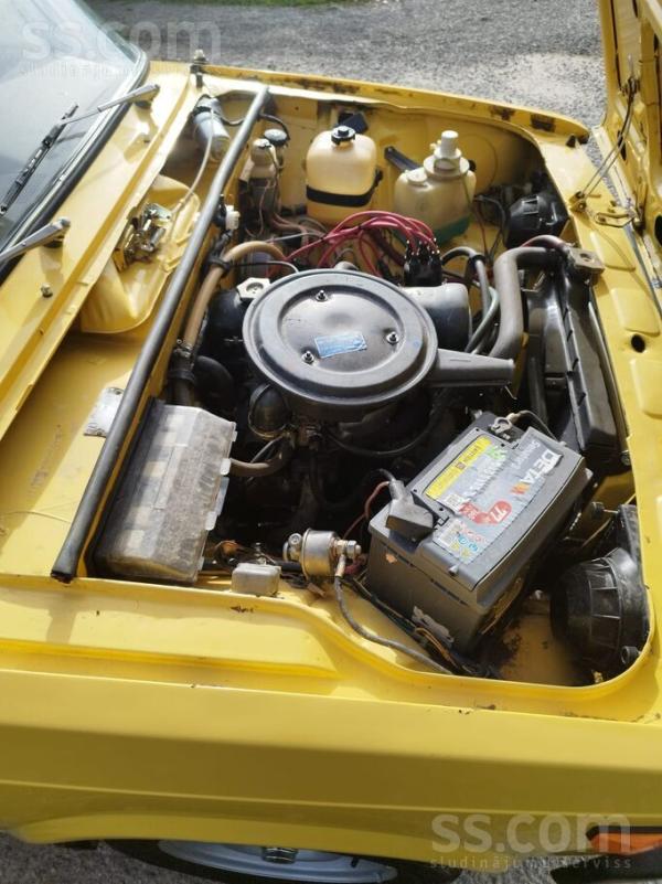 Yellow VAZ / Lada 2105 1980 in Saldus, with an engine capacity of 1.30 L and mileage of 77 thousand km for 5200 €, photo 5 on AUTOMOTO.COM.LV