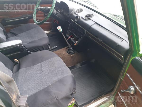 Zils VAZ / Lada 2106 1983 Cēsis, ar dzinēja tilpumu 1.50 L un nobraukumu 15 tūkst. km par 3000 €, foto 3 vietnē AUTOMOTO.COM.LV