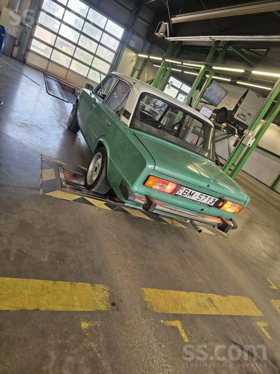 Zaļš VAZ / Lada 2106 1990 Cēsis, ar dzinēja tilpumu 1.30 L un nobraukumu 14 tūkst. km par 1650 €, foto 3 vietnē AUTOMOTO.COM.LV