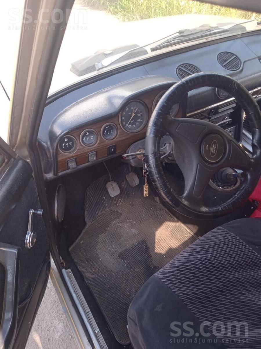 Pelēks VAZ / Lada 2106 1989 Rēzekne, ar dzinēja tilpumu 1.50 L un nobraukumu 35 tūkst. km par 2000 €, foto 3 vietnē AUTOMOTO.COM.LV