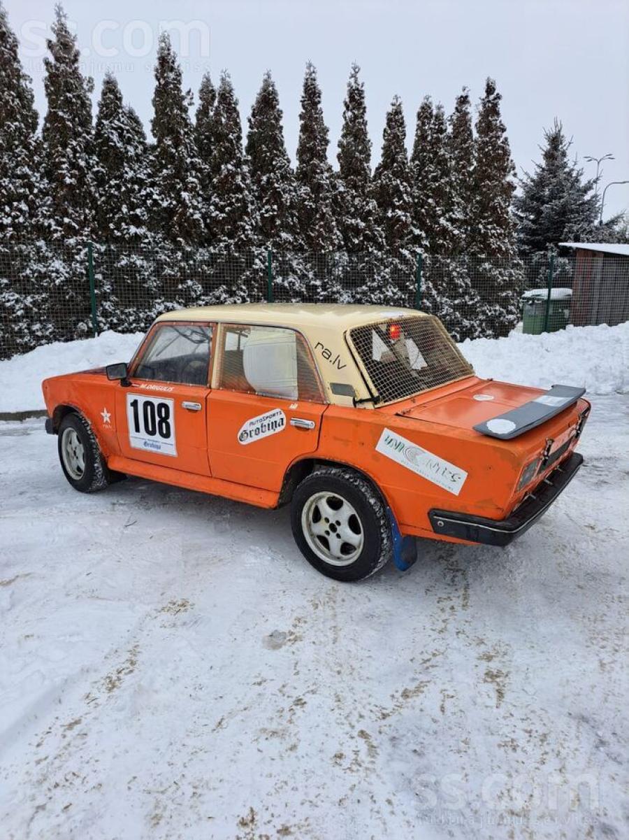 Oranžs VAZ / Lada 2106 2015 Rīga, ar dzinēja tilpumu 4.00 L un nobraukumu 0 tūkst. km par 2300 €, foto 16 vietnē AUTOMOTO.COM.LV