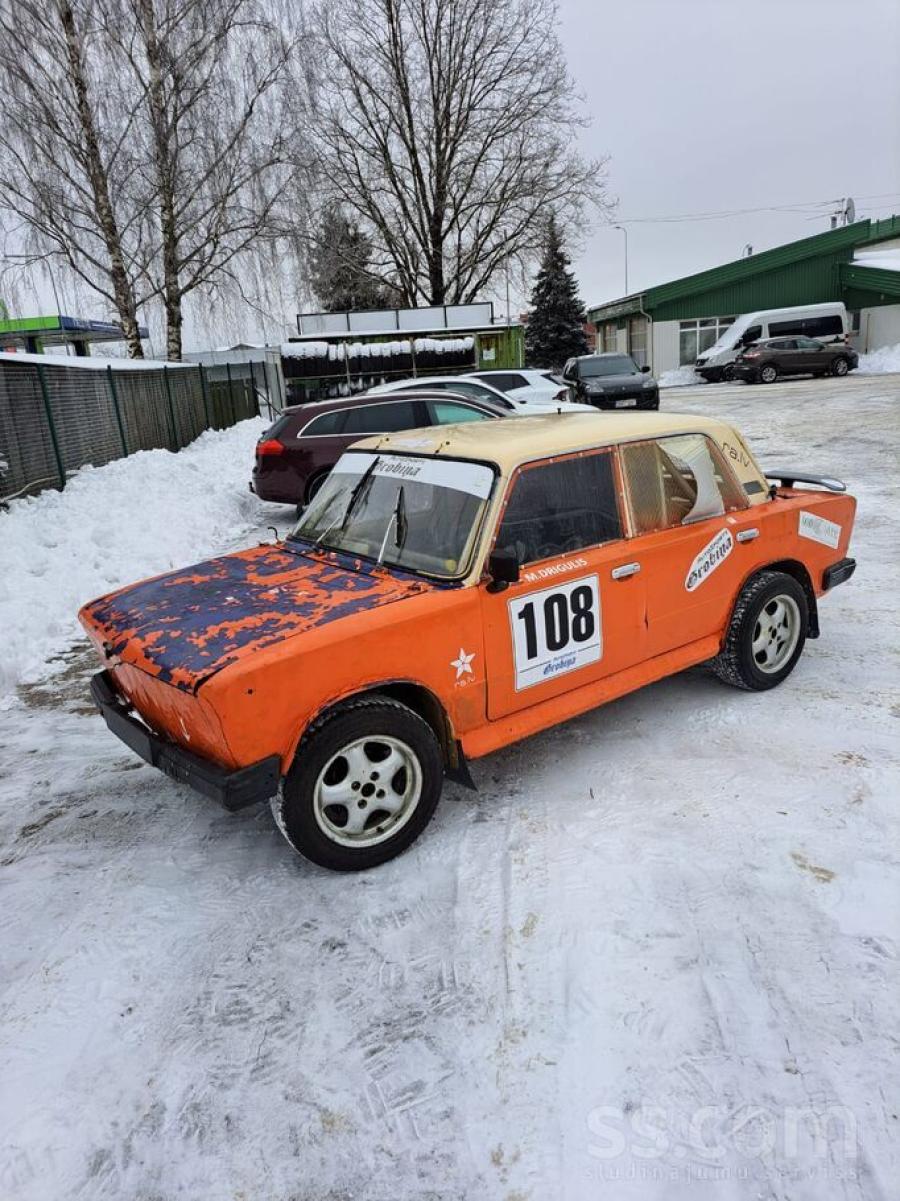 Oranžs VAZ / Lada 2106 2015 Rīga, ar dzinēja tilpumu 4.00 L un nobraukumu 0 tūkst. km par 2300 €, foto 17 vietnē AUTOMOTO.COM.LV