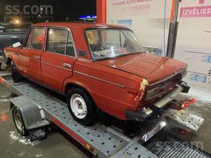 Sarkans VAZ / Lada 2106 1976 Rīga, ar dzinēja tilpumu 1.30 L un nobraukumu 0 tūkst. km par 850 €, foto 4 vietnē AUTOMOTO.COM.LV