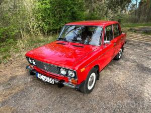 Red VAZ / Lada 2106 1985 in Riga, with an engine capacity of 1.30 L and mileage of 111 thousand km for 5755 €, photo 3 on AUTOMOTO.COM.LV