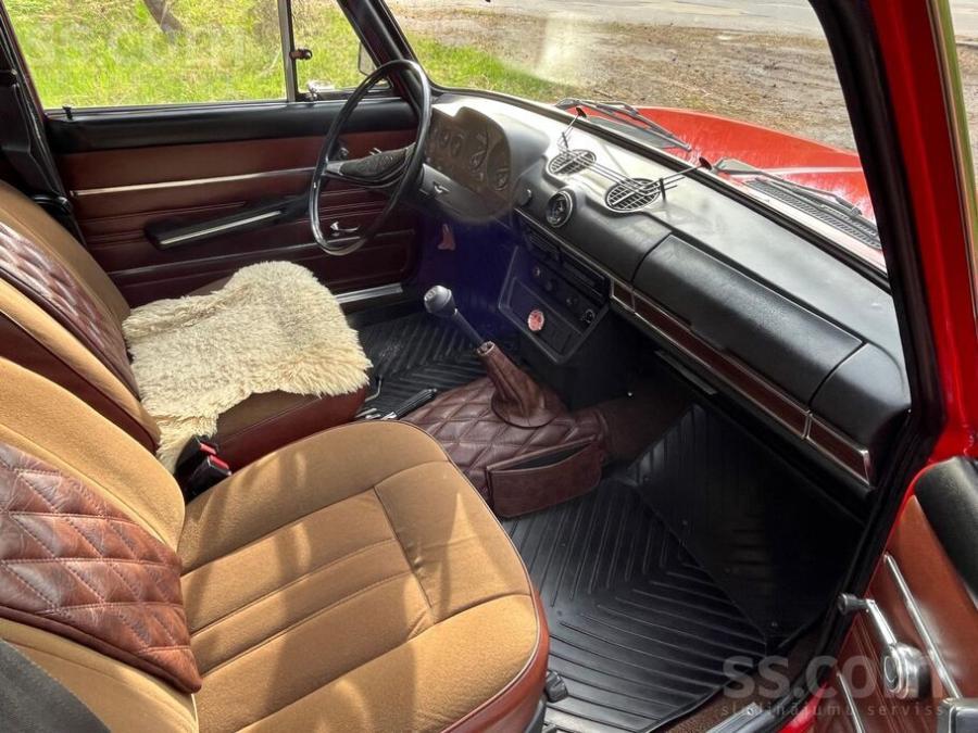 Red VAZ / Lada 2106 1985 in Riga, with an engine capacity of 1.30 L and mileage of 111 thousand km for 5755 €, photo 18 on AUTOMOTO.COM.LV