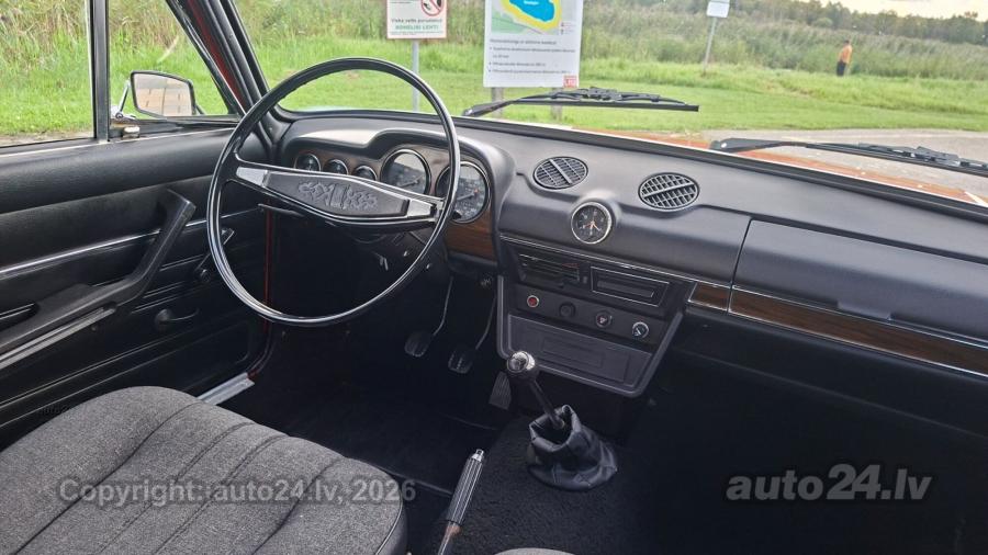 Red VAZ / Lada 2106 1990 in Voru, with an engine capacity of 1.30 L and mileage of 33 thousand km for 9500 €, photo 19 on AUTOMOTO.COM.LV