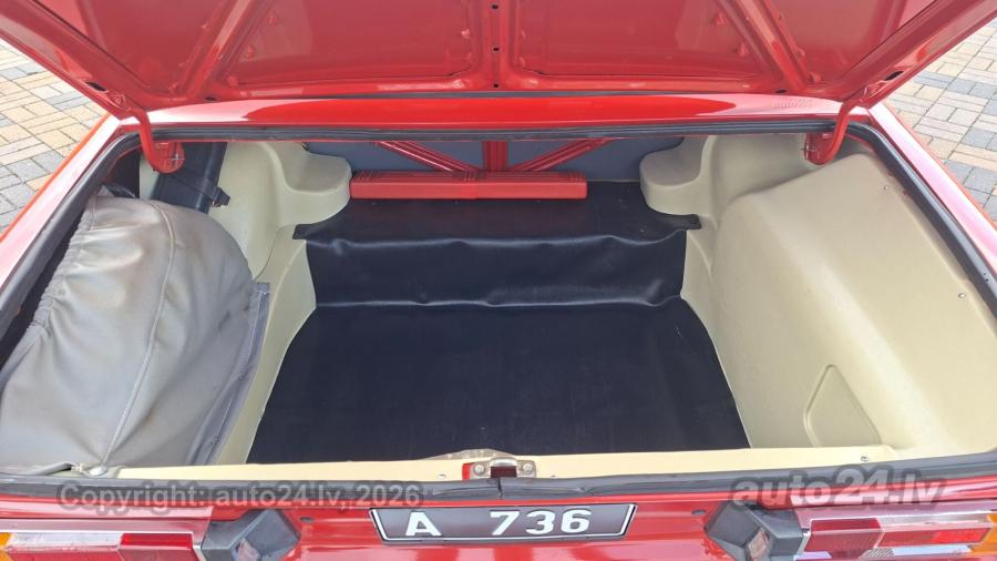 Red VAZ / Lada 2106 1990 in Voru, with an engine capacity of 1.30 L and mileage of 33 thousand km for 9500 €, photo 29 on AUTOMOTO.COM.LV
