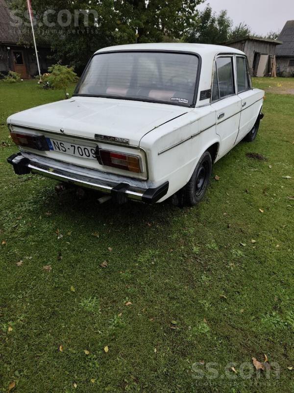 White VAZ / Lada 2106 1989 in Dobele, with an engine capacity of 1.30 L and mileage of 82 thousand km for 530 €, photo 3 on AUTOMOTO.COM.LV