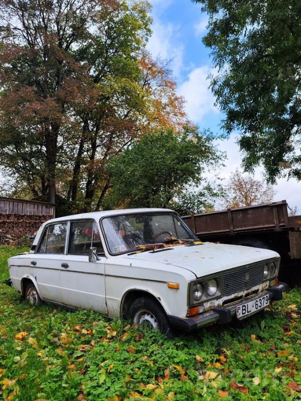 Balts VAZ / Lada 2106 1979 Cēsis, ar dzinēja tilpumu 1.60 L un nobraukumu 98 tūkst. km par 700 €, foto 4 vietnē AUTOMOTO.COM.LV