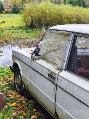 Balts VAZ / Lada 2106 1979 Cēsis, ar dzinēja tilpumu 1.60 L un nobraukumu 98 tūkst. km par 700 €, foto 10 vietnē AUTOMOTO.COM.LV