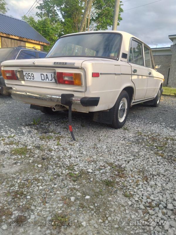 Balts VAZ / Lada 2106 1986 Tallina, ar dzinēja tilpumu 1.30 L un nobraukumu 0 tūkst. km par 2250 €, foto 3 vietnē AUTOMOTO.COM.LV