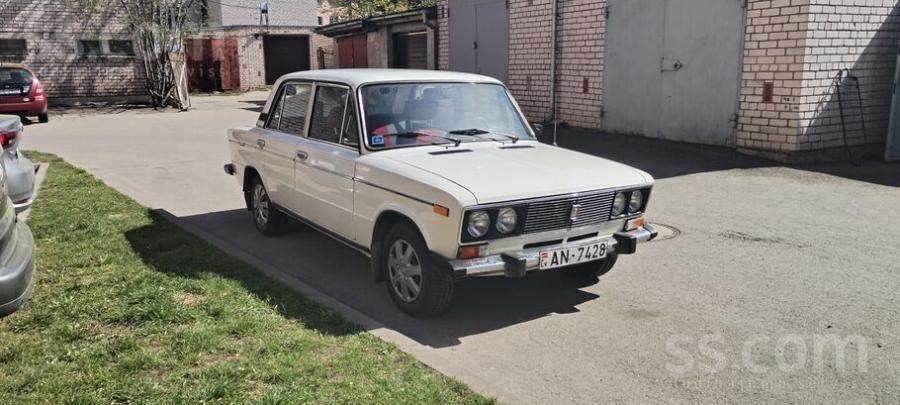 Balts VAZ / Lada 2106 1990 Daugavpils, ar dzinēja tilpumu 1.50 L un nobraukumu 130 tūkst. km par 2750 €, foto 4 vietnē AUTOMOTO.COM.LV