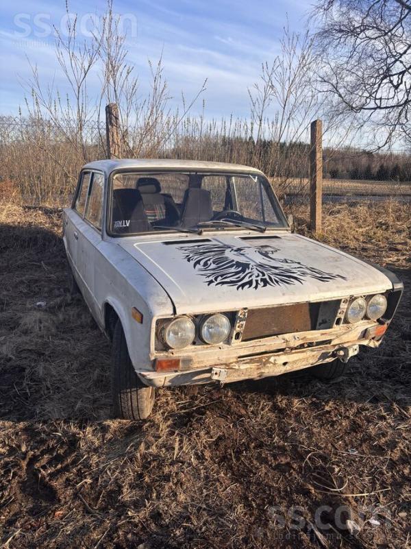 Balts VAZ / Lada 2106 1990 Limbaži, ar dzinēja tilpumu 1.60 L un nobraukumu 100 tūkst. km par 600 €, foto 6 vietnē AUTOMOTO.COM.LV