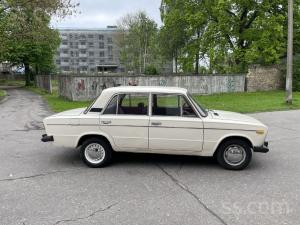 White VAZ / Lada 2106 1991 in Riga, with an engine capacity of 1.50 L and mileage of 49 thousand km for 1950 €, photo 5 on AUTOMOTO.COM.LV