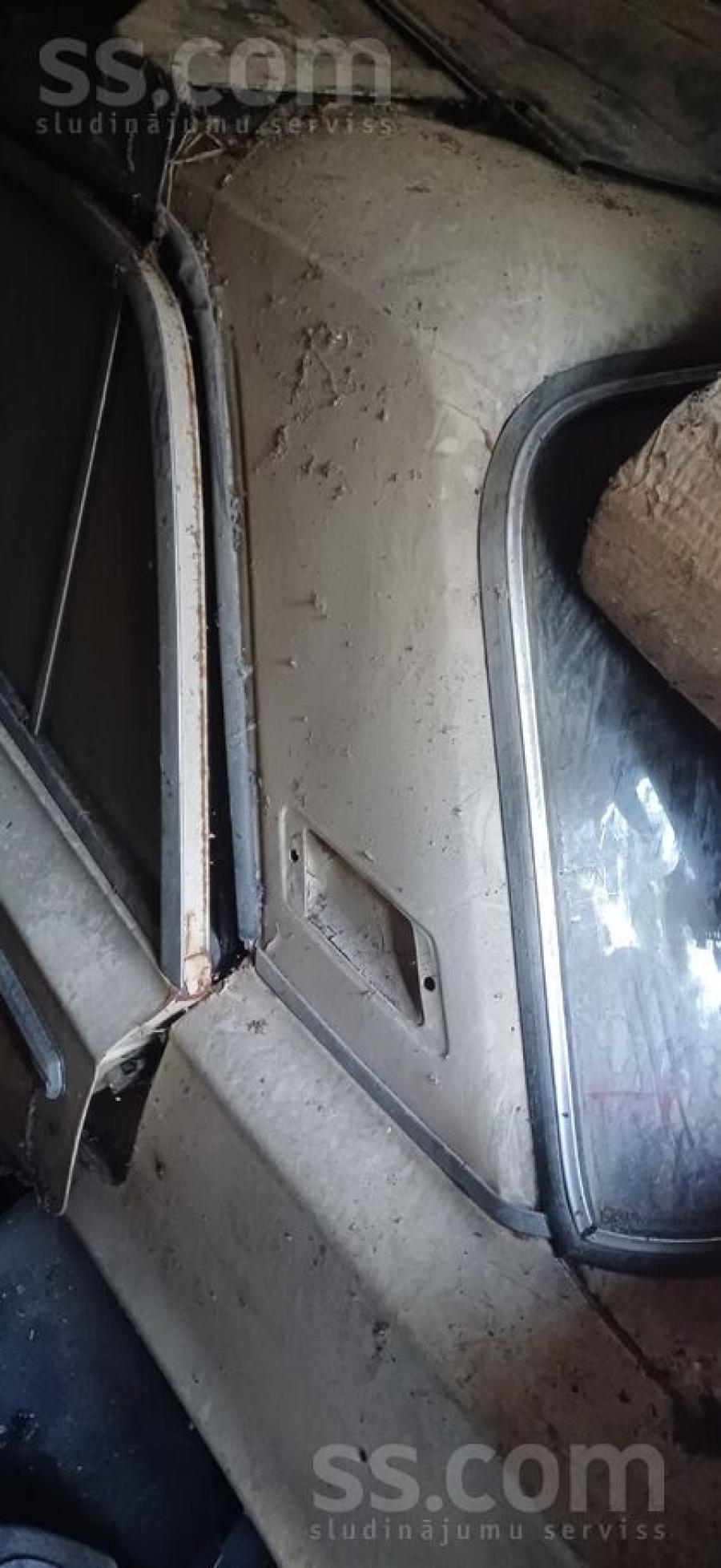 Balts VAZ / Lada 2106 1993 Jēkabpils, ar dzinēja tilpumu 1.50 L un nobraukumu 30 tūkst. km par 150 €, foto 4 vietnē AUTOMOTO.COM.LV
