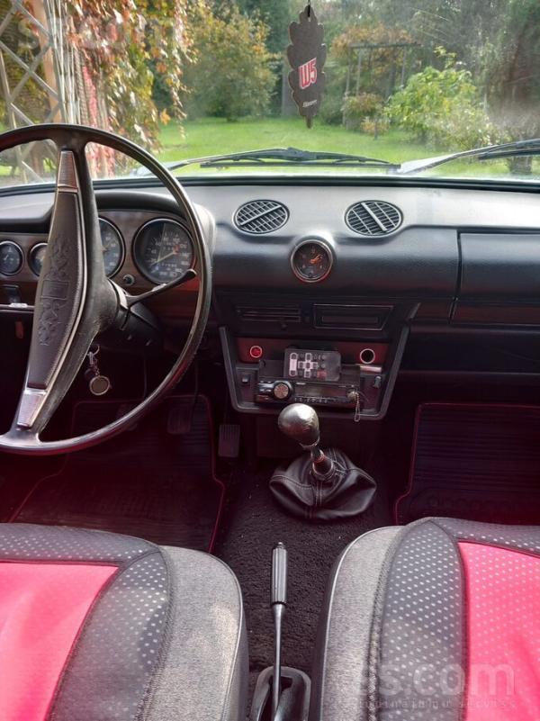Yellow VAZ / Lada 2106 1990 in Jurmala, with an engine capacity of 1.30 L and mileage of 72 thousand km for 3550 €, photo 6 on AUTOMOTO.COM.LV