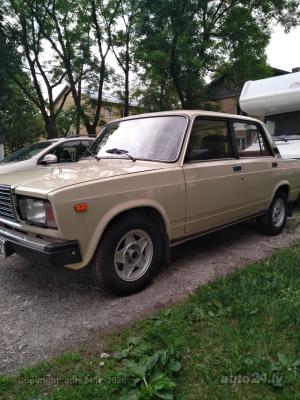 Beige VAZ / Lada 2107 1986 in Tallinn, with an engine capacity of 1.50 L and mileage of 35 thousand km for 4000 €, photo 6 on AUTOMOTO.COM.LV